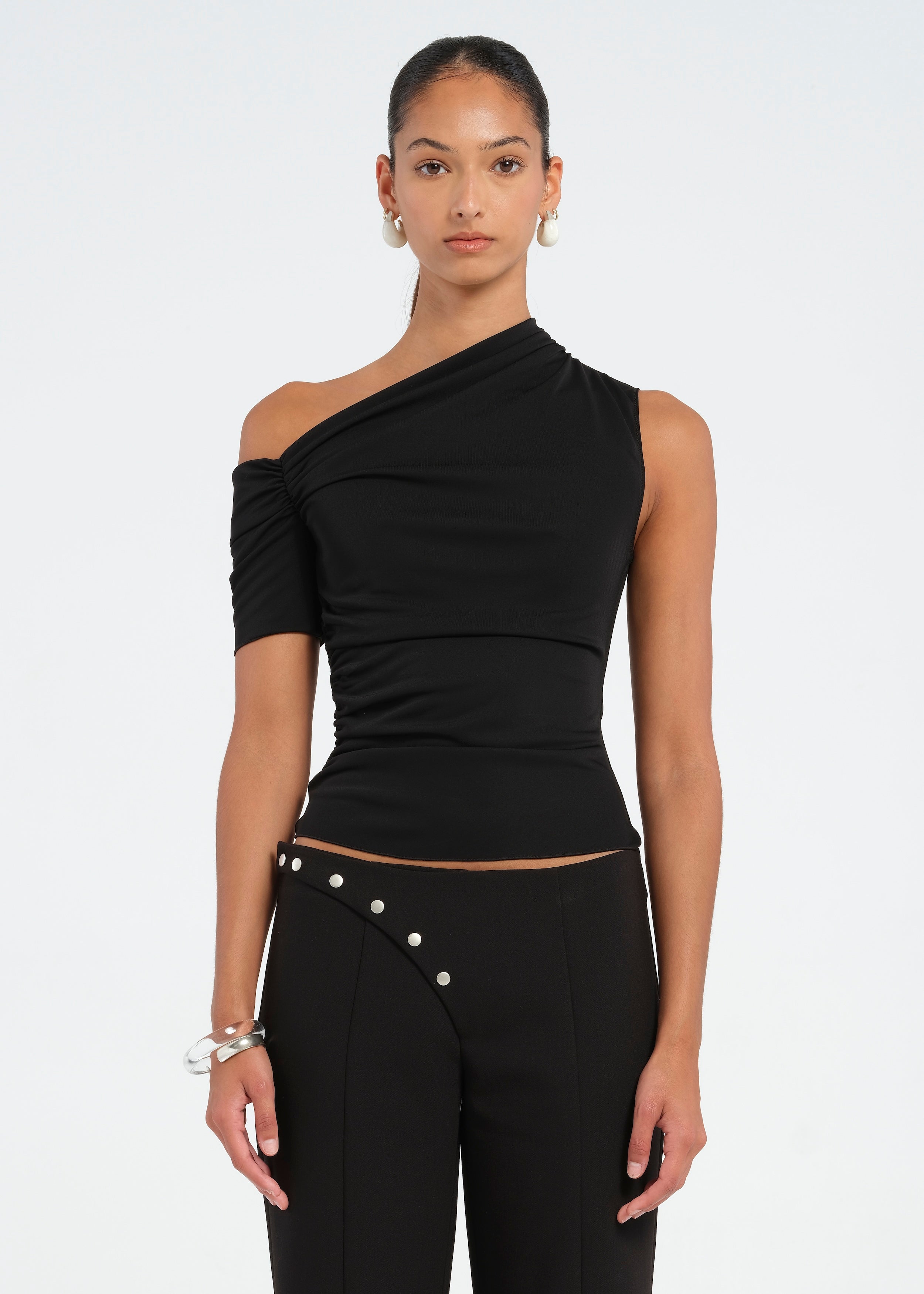 Cleo Collection – BENNI.