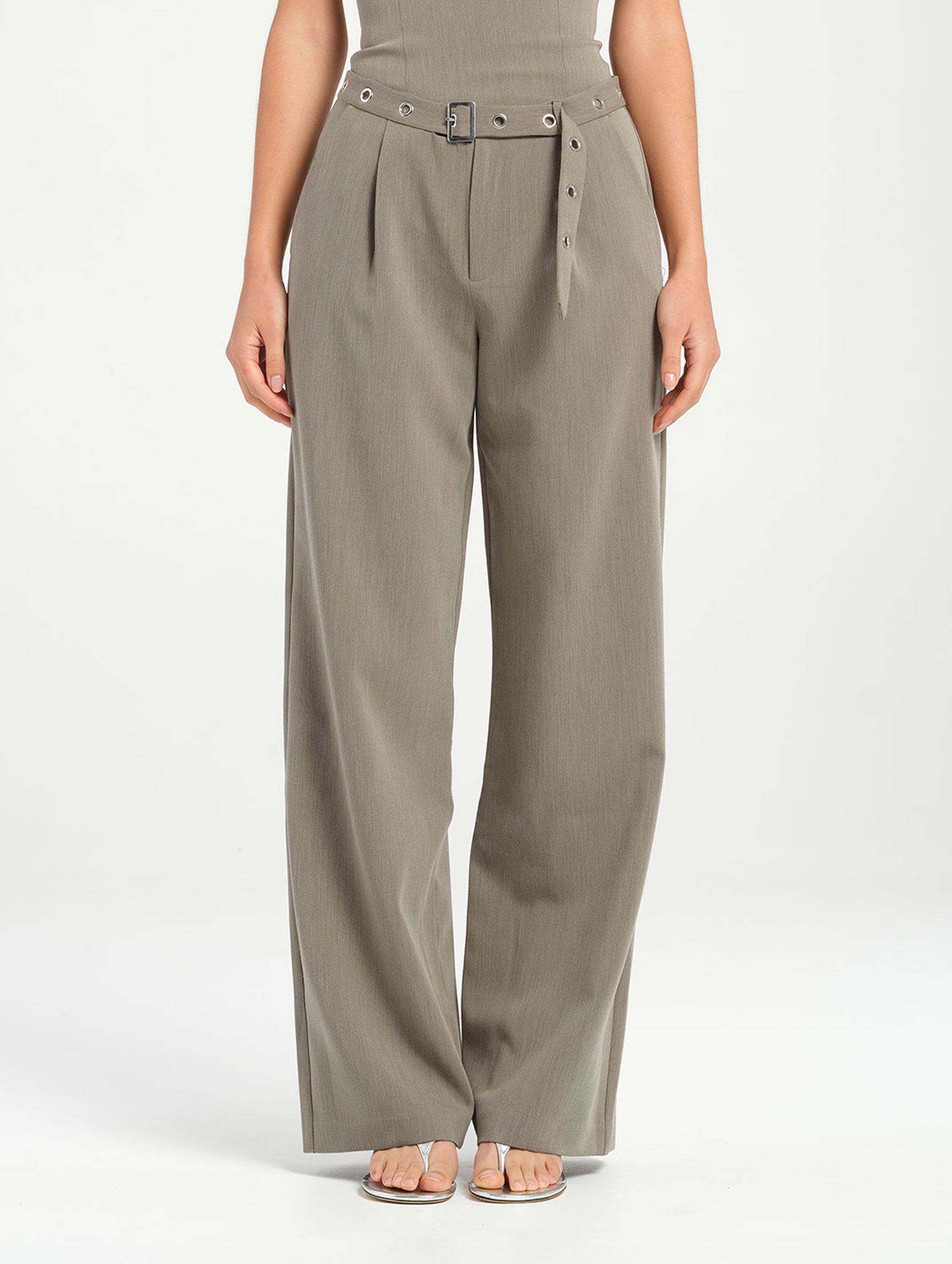 New Arrivals – BENNI.